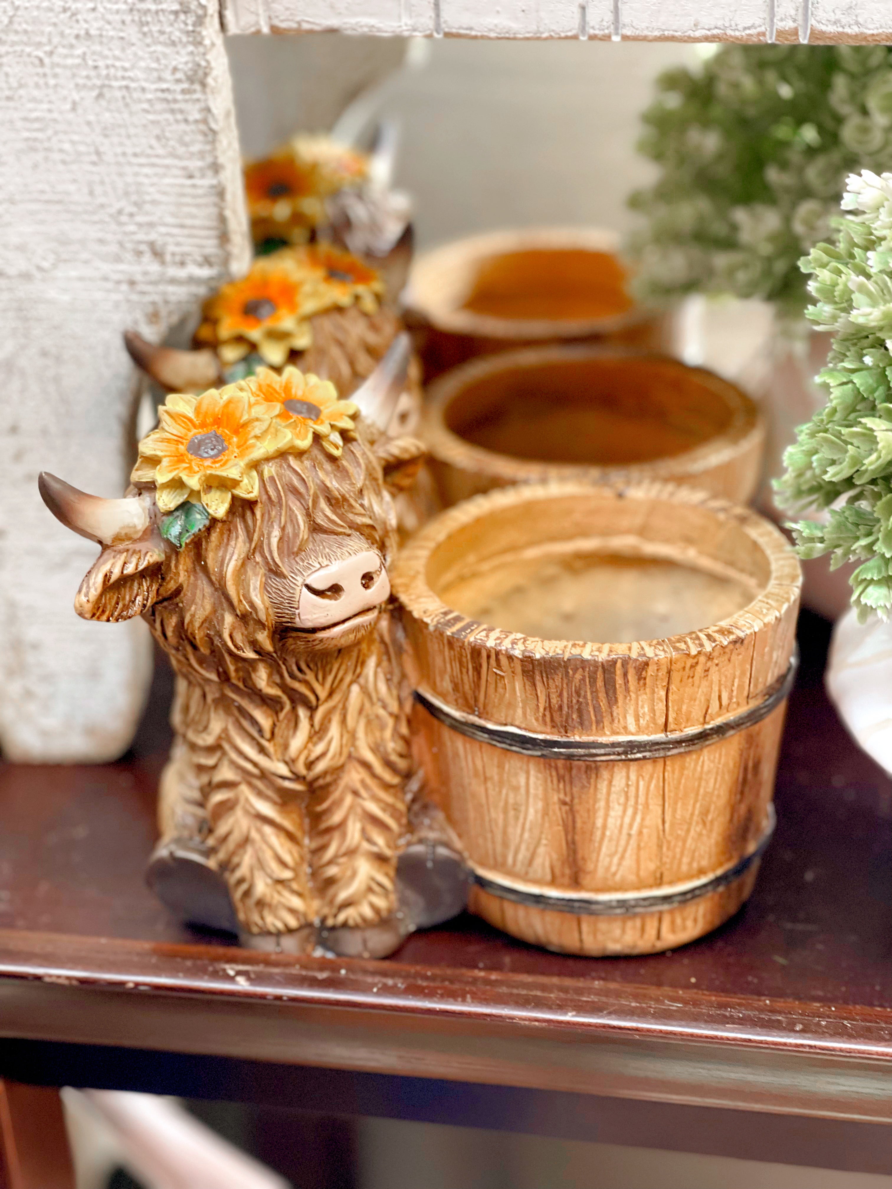 Highland Cow Planter | Hammar's Mercantile